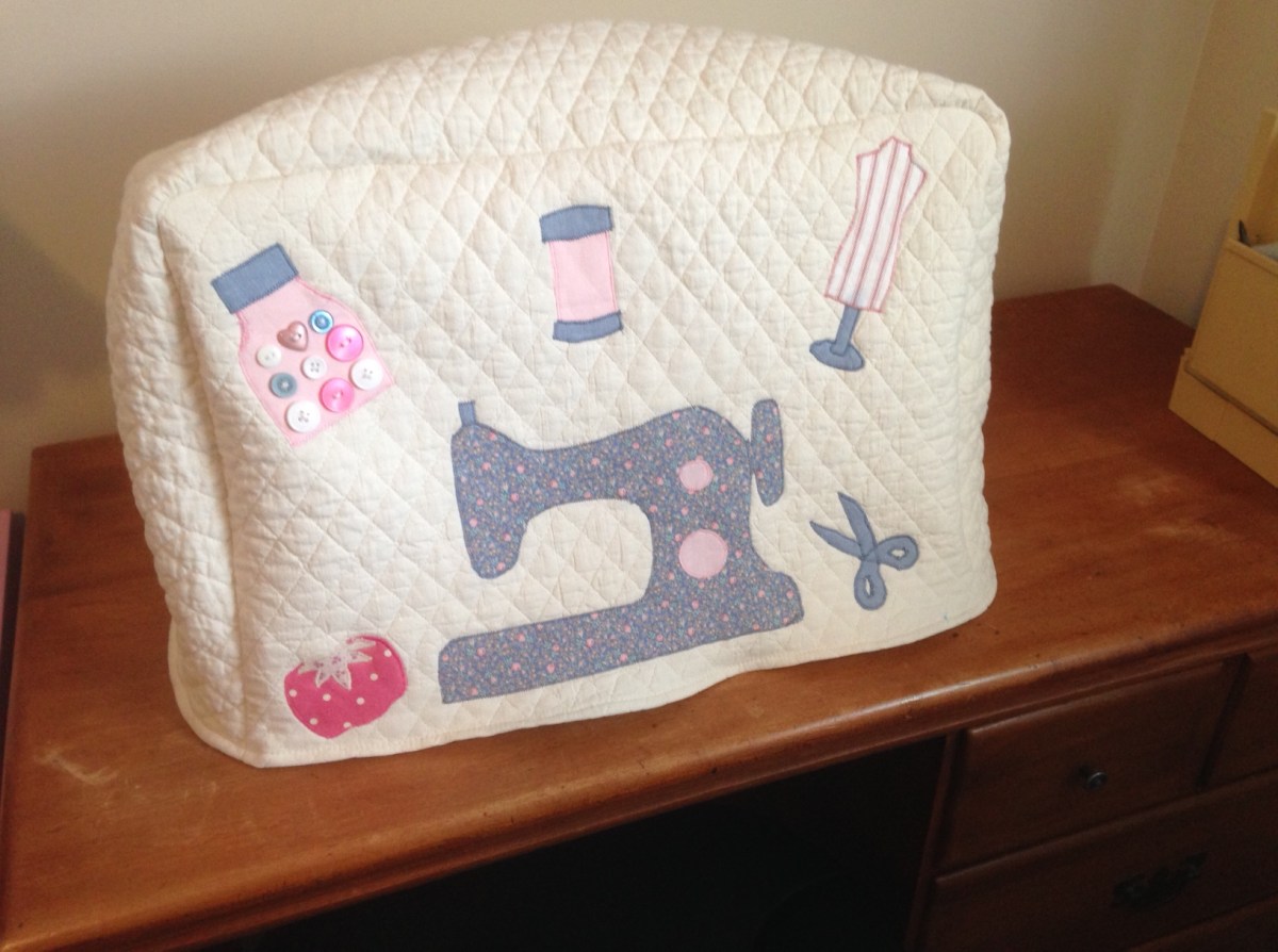 Finished Project: Sewing Machine Cover | Stray Thoughts